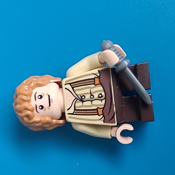 Lego | Toys | The Hobbit Bilbo Baggins Minifigure | Poshmark